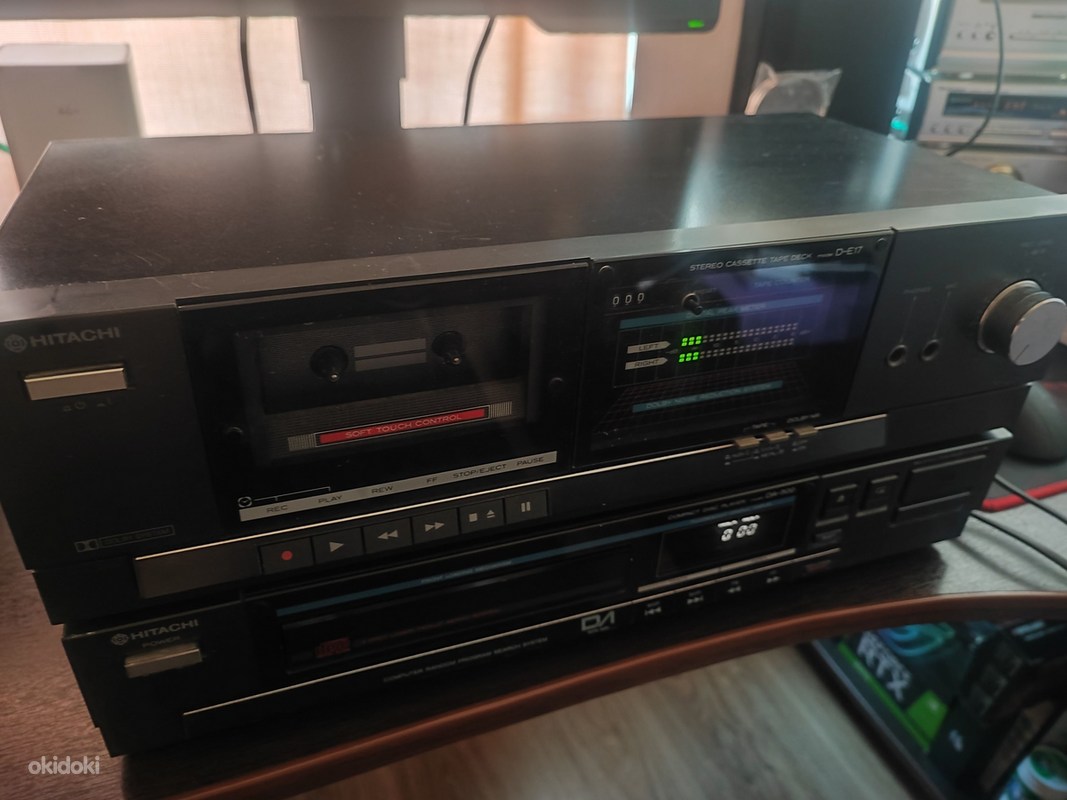 Hitachi D-E17 + Hitachi DA-500 Compact Disc Player - Kohtla-Järve, Ida ...